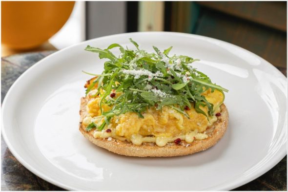 Restaurant Review: New summer menu at Urth Caffe